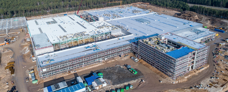 Leoni completes factory sale in Roth