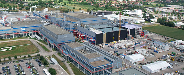 STMicroelectronics and GF announce 300mm facility in France