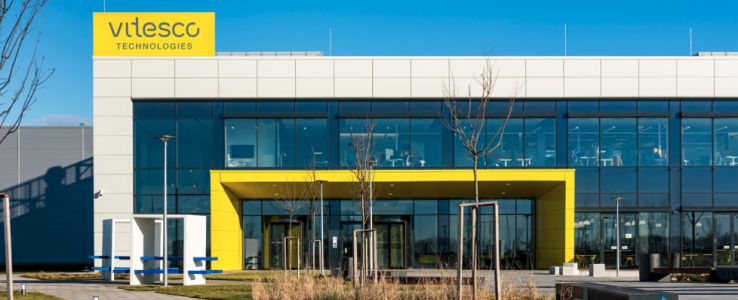 Vitesco officially opens its smart factory in Hungary