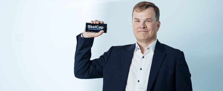 Skeleton appoints industry veteran to lead curved graphene scale-up