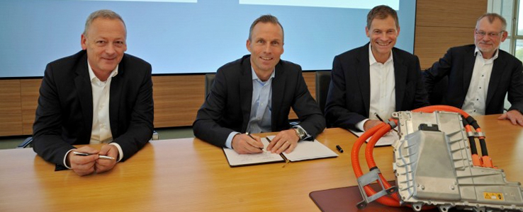 ZF and Danfoss seal strategic partnership